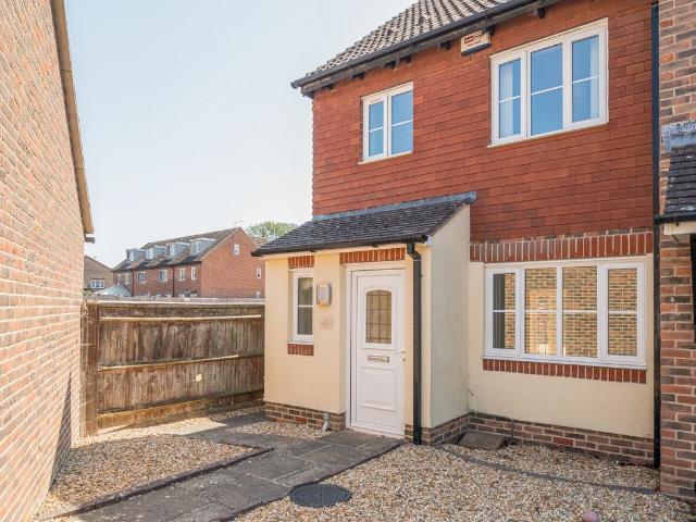 The Poplars, Littlehampton, West Sussex BN17, 3 bed end terrace house to rent, £1,850 pcm | PrimeLocation