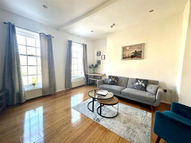 The Pavement, City Centre 1 bed apartment to rent £1,175 pcm £271 pw