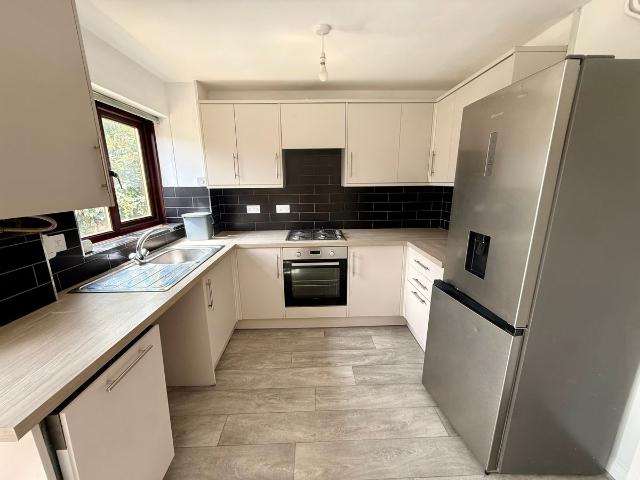 The Paddock, Eastbourne BN22, 2 bed end terrace house to rent, £1,300 pcm | PrimeLocation