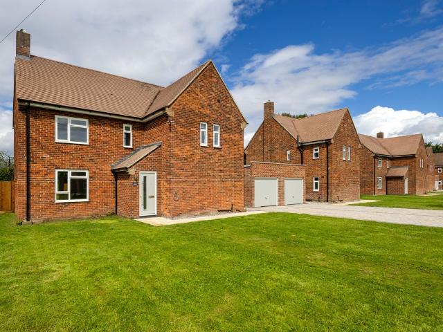The Paddock, Linton On Ouse, York YO30, 3 bed detached house to rent, £1,875 pcm | PrimeLocation