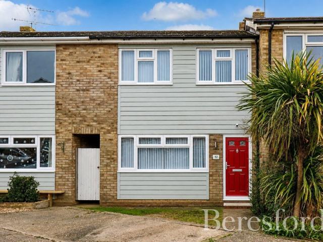 The Paddocks, High Roding CM6, 3 bed terraced house to rent, £1,500 pcm | PrimeLocation