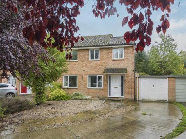 The Paddocks, Yarnton, 4 Bedroom Semi detached