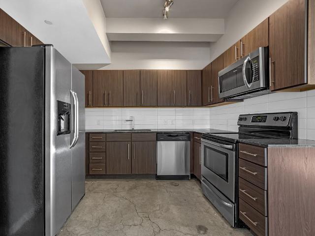 The Palace Apartments 1 Bedroom Apartment for Rent at 324 S Main St, Tulsa, OK 74103