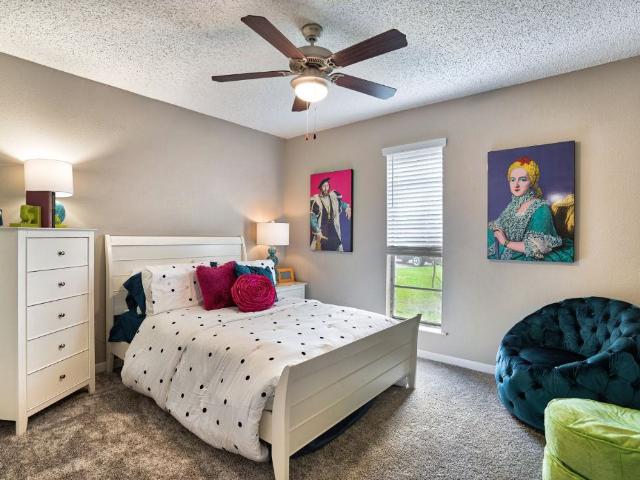 The Palm on SPID 1 Bedroom Apartment for Rent at 7218 S Padre Island Dr, Corpus Christi, TX 78412 Bay Area