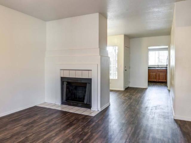 The Palms 1 Bedroom Apartment for Rent at 4304 E Campbell Ave, Phoenix, AZ 85018
