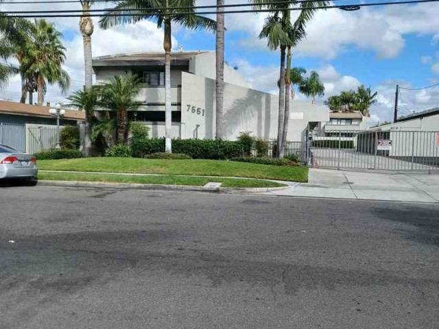 The Palms 2 Bedroom Apartment for Rent at 7551 Franklin St, Buena Park, CA 90621 Buena Park