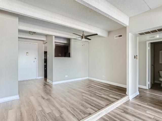 The Paramount 1 Bedroom Apartment for Rent at 8000 E Girard Ave, Denver, CO 80231 Hampden
