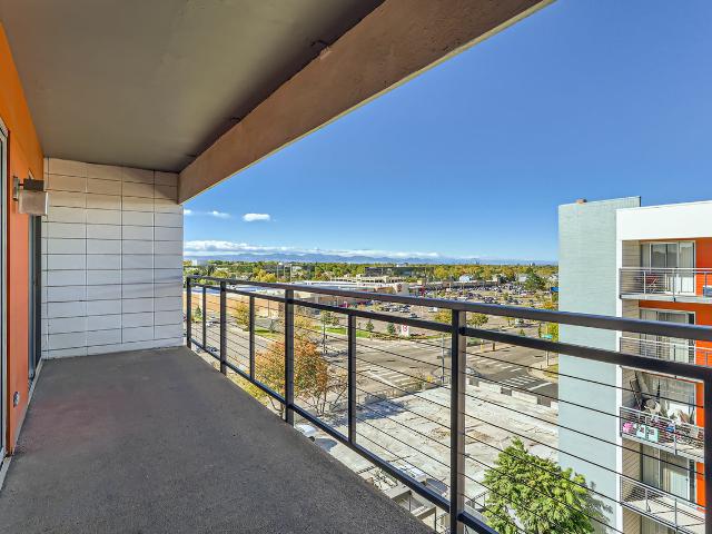 The Paramount 1 Bedroom Apartment for Rent at 8000 E Girard Ave, Denver, CO 80231 Hampden