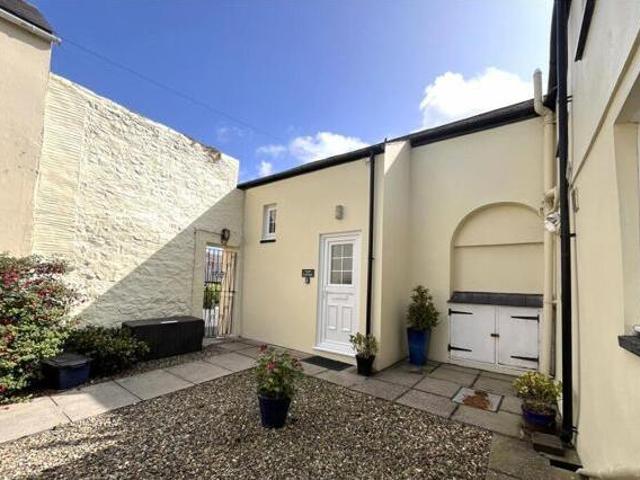 The Parade, Pembroke, 1 Bedroom End