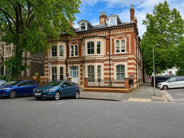 The Parade, Roath CF24, 1 bed property to rent, £1,050 pcm | PrimeLocation