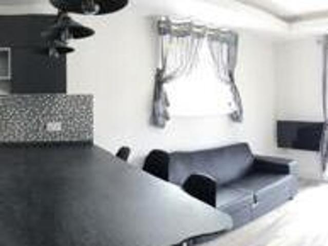 The Parade, Roath, 2 Bedroom Apartment