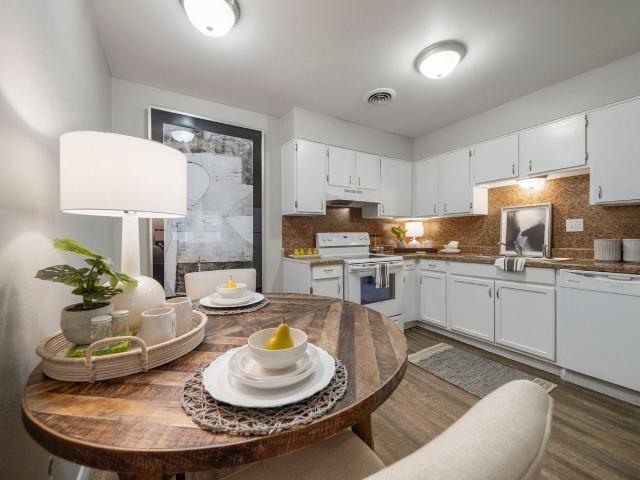 The Park @12Twenty 3 Bedroom Apartment for Rent at 1220 Southeast 9th Street, Pryor, OK 74361