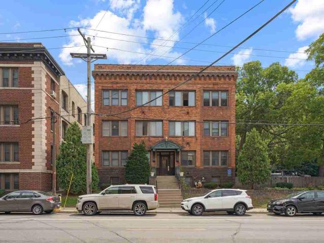 The Park Apartments Studio Apartment for Rent at 200 W 15th St, Minneapolis, MN 55403 Loring Park