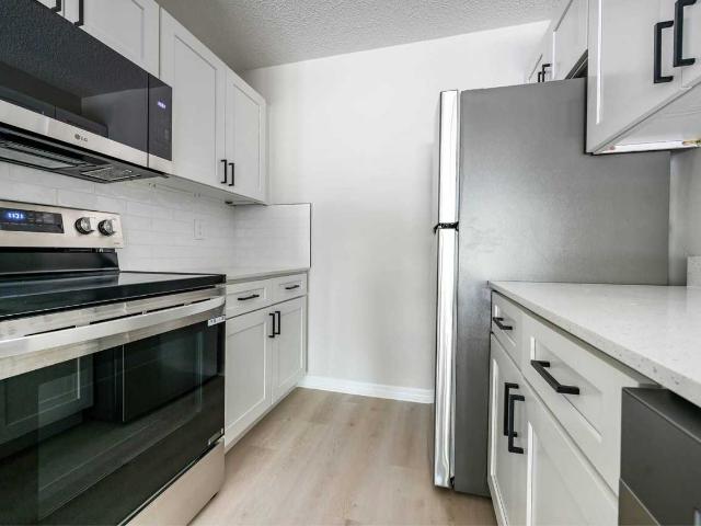 The Park at Valenza 1 Bedroom Apartment for Rent at 6900 Aruba Ave, Temple Terrace, FL 33637