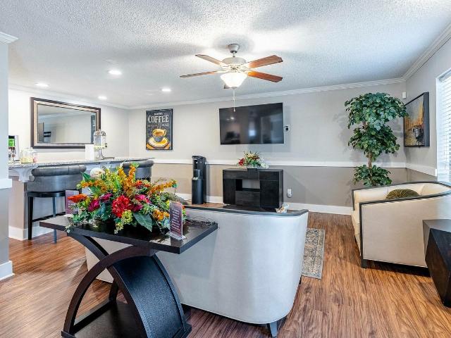 The Park at Vittoria 4 Bedroom Apartment for Rent at 12221 Fleming Dr, Houston, TX 77013 Northshore