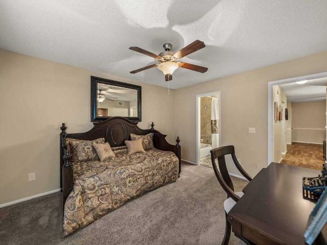 The Park at Anzio 3 Bedroom Apartment for Rent at 4083 Sunbeam Rd, Jacksonville, FL 32257 Craven