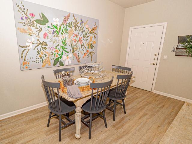 The Park at Bellagio 1 Bedroom Apartment for Rent at 100 Creekwood Landing Dr, Richwood, TX 77531