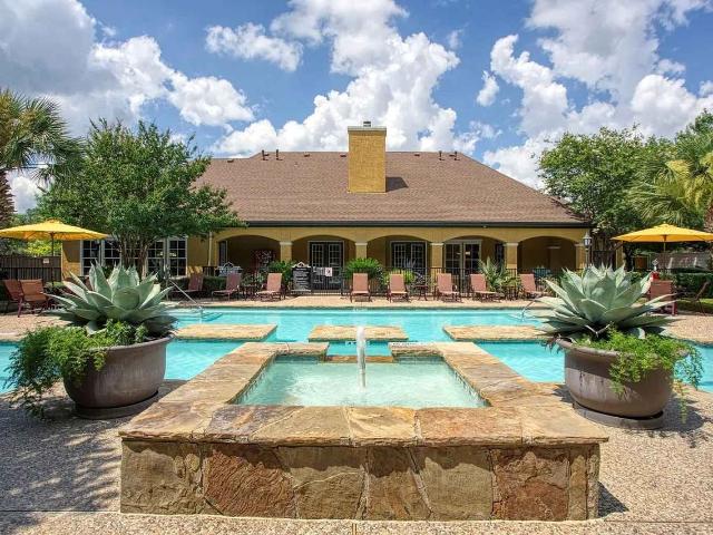 The Park at Braun Station 2 Bedroom Apartment for Rent at 9603 Bandera Rd, San Antonio, TX 78250 Braun's Farm