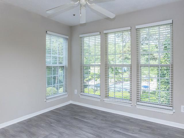 The Park at Carrigan 1 Bedroom Apartment for Rent at 1038 S Hairston Rd, Stone Mountain, GA 30088