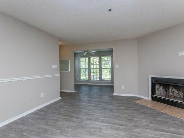 The Park at Carrigan 1 Bedroom Apartment for Rent at 1038 S Hairston Rd, Stone Mountain, GA 30088