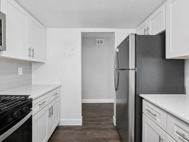 The Park at Chesterfield Apartment Homes 2 Bedroom Apartment for Rent at 5039 Chalet Ct, Tampa, FL 33617 Terrace Park