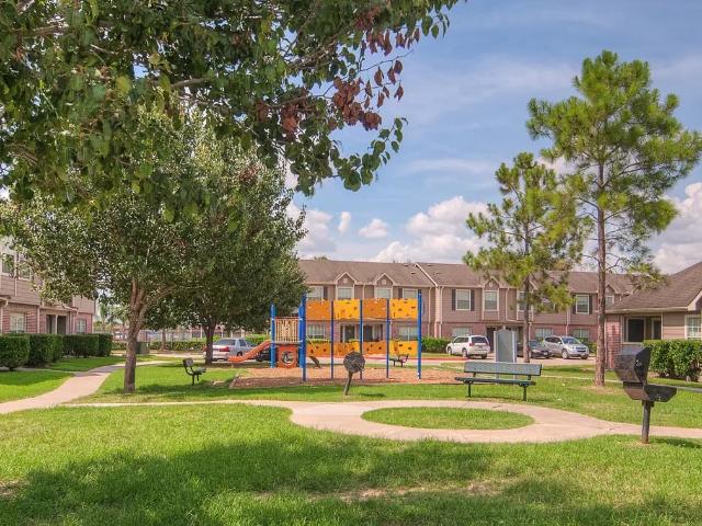The Park at Fort Bend 3 Bedroom Apartment for Rent at 3001 Dove Country Dr, Stafford, TX 77477