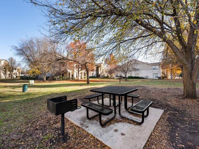 The Park on Forum 2 Bedroom Apartment for Rent at 2650 S Forum Dr, Grand Prairie, TX 75052