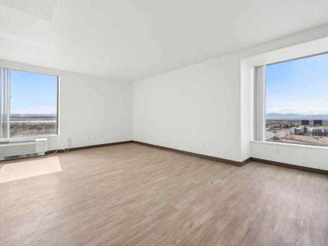 The Parker at 9 Mile Station 1 Bedroom Apartment for Rent at 3155 S Vaughn Way, Aurora, CO 80014 Heather Gardens