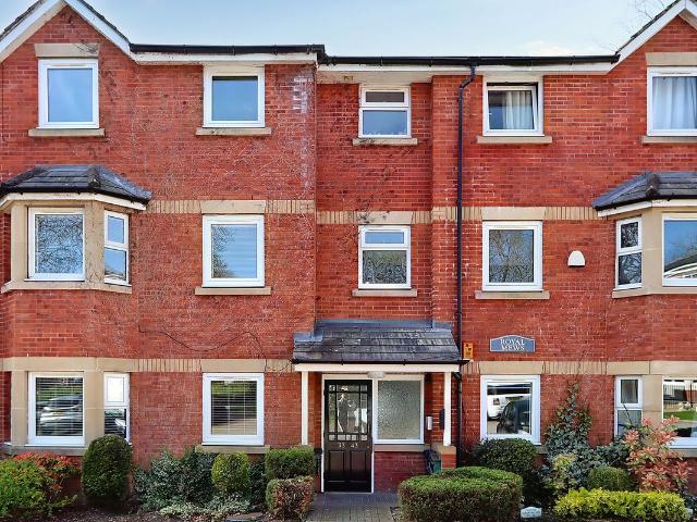 The Parklands, Radcliffe M26, 2 bed flat to rent, £895 pcm | PrimeLocation