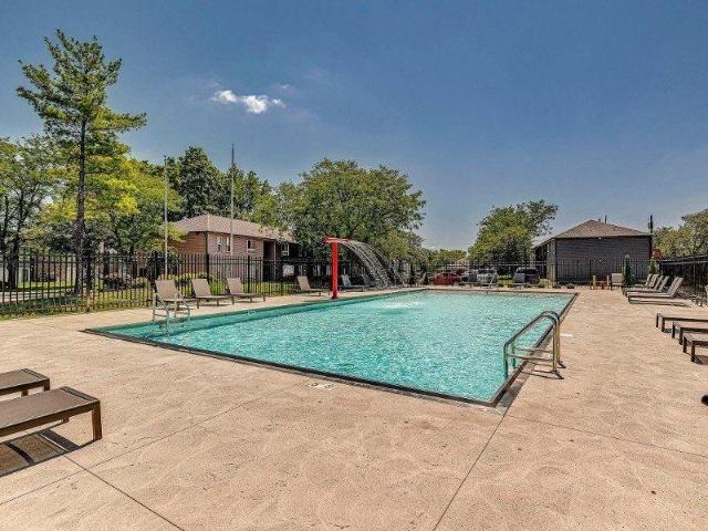 The Parkton 2 Bedroom Apartment for Rent at 2300 Walden Glen Cir, Mount Healthy Heights, OH 45231 Mount Healthy Heights