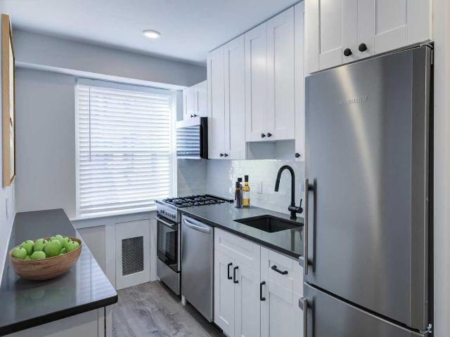 The Parkwest Apartments 1 Bedroom Apartment for Rent at 2929 Connecticut Ave Nw, Washington, DC 20008 National Zoological Park