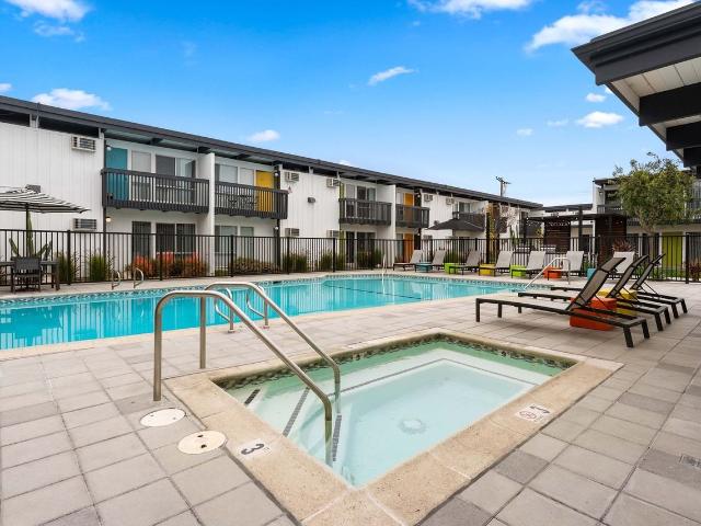 The Parsons 2 Bedroom Apartment for Rent at 2000 Parsons St, Costa Mesa, CA 92627 Central Costa Mesa