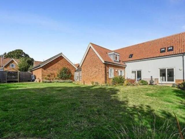 The Pastures, Alderton, 4 Bedroom Detached