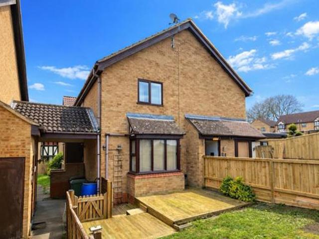 The Pastures, Fields End, 2 Bedroom House