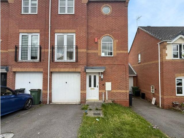 The Pastures, Oadby LE2, 3 bed semi detached house to rent, £1,250 pcm | PrimeLocation