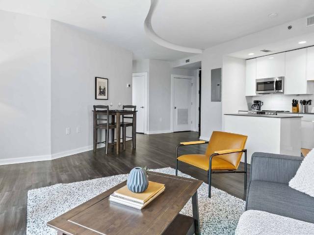 The Peach Atlanta 1 Bedroom Apartment for Rent at 1655 Peachtree St Ne, Atlanta, GA 30309 Midtown