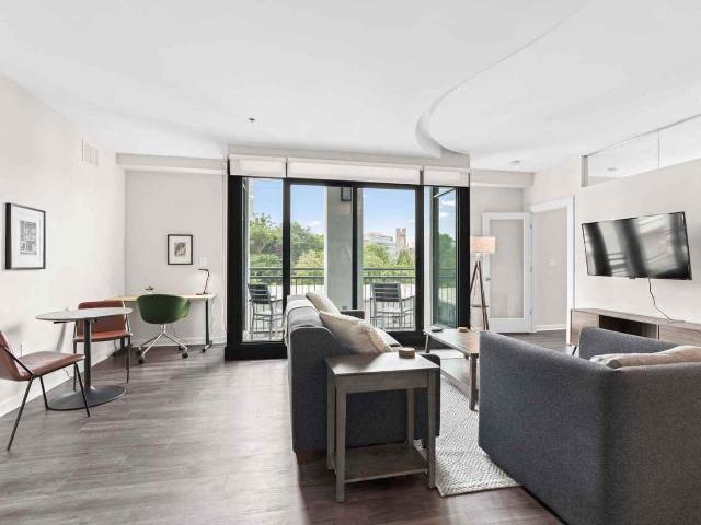 The Peach Atlanta 2 Bedroom Apartment for Rent at 1655 Peachtree St Ne, Atlanta, GA 30309 Midtown