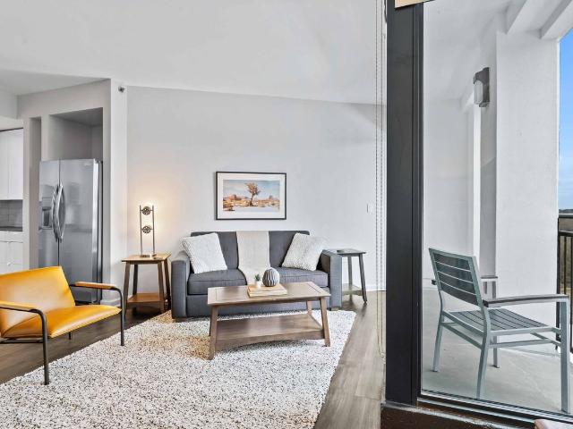 The Peach Atlanta 2 Bedroom Apartment for Rent at 1655 Peachtree St Ne, Atlanta, GA 30309 Midtown