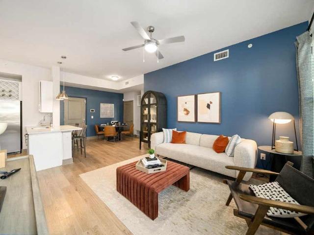The Pearl Founders Square 3 Bedroom Apartment for Rent at 8820 Walter Way, Naples, FL 34120