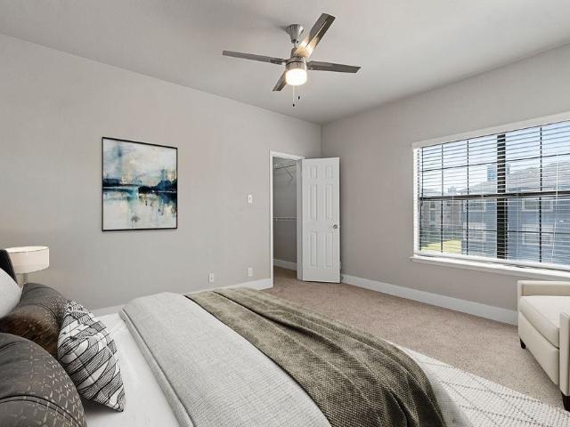 The Pearl On Frankford 2 Bedroom Apartment for Rent at 7421 Frankford Rd, Dallas, TX 75252
