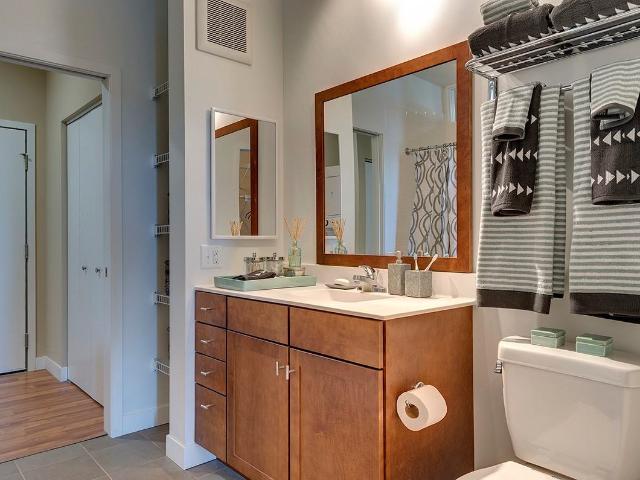 The Penfield Studio Apartment for Rent at 101 10th St E, St. Paul, MN 55101 Downtown St. Paul