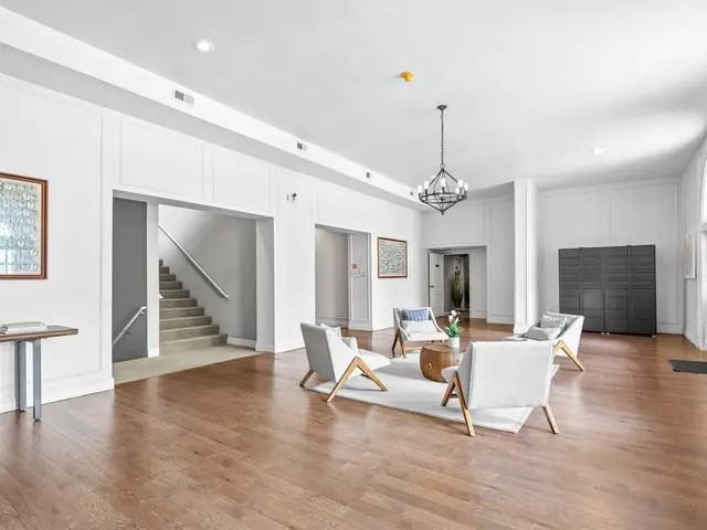 The Penn Warren 2 Bedroom Apartment for Rent at 300 Greenwood Ave, Clarksville, TN 37040 Madison Street
