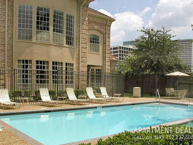 The perfect central location in Greenway/Upper Kirby4 weeks free