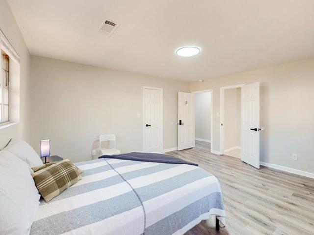 The Perfect Home Base for Discerning Professionals