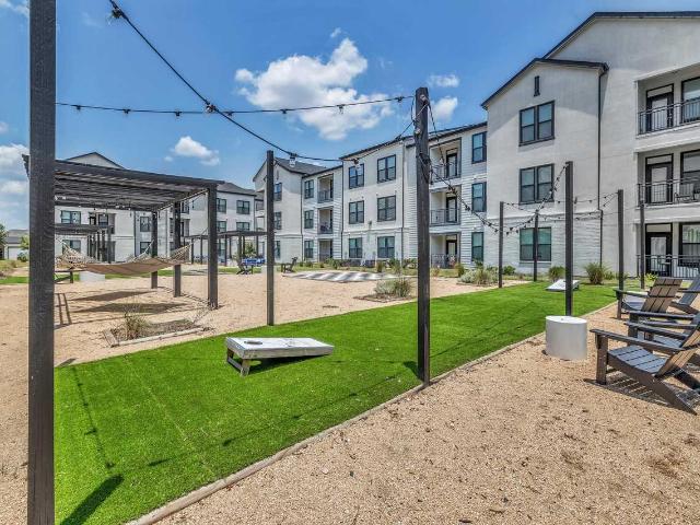 The Peri on Westheimer 1 Bedroom Apartment for Rent at 13328 Westheimer Rd, Houston, TX 77077 Eldridge West Oaks
