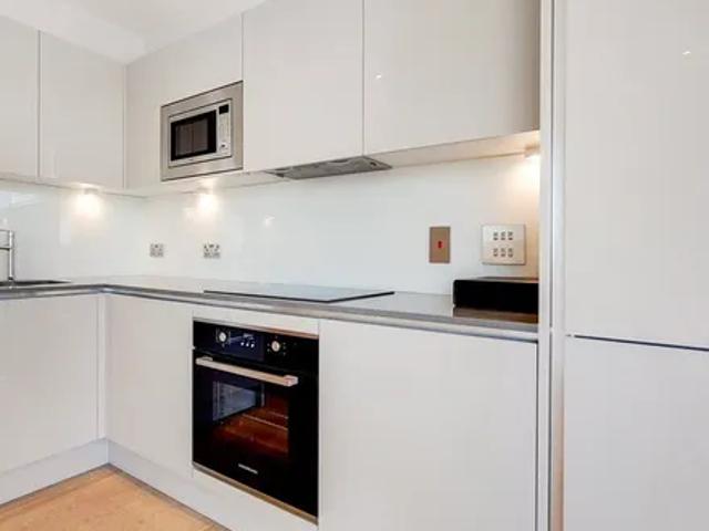 The Phoenix, Plough Lane, London, SW17 0NR, United Kingdom | 2 bed apartment for rent #113829231 | Rentberry