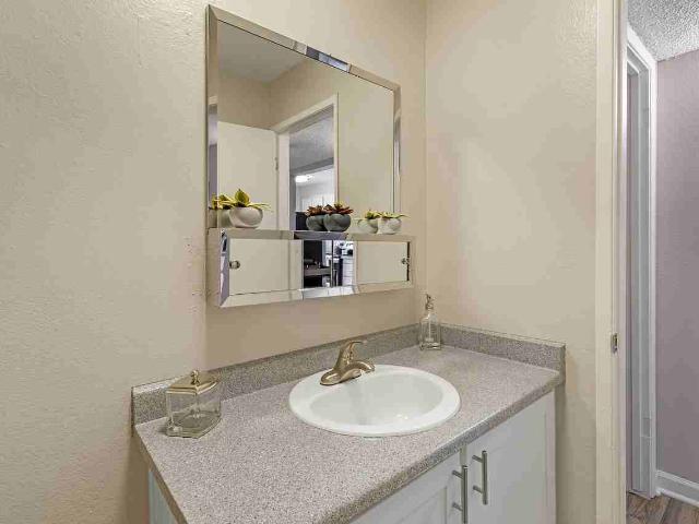 The Phoenix Reno 2 Bedroom Apartment for Rent at 4800 Kietzke Ln, Reno, NV 89502 Convention Center