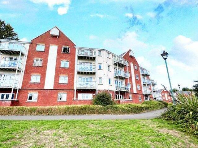 The Piazza, Jim Driscoll Way, 2 Bedroom Apartment