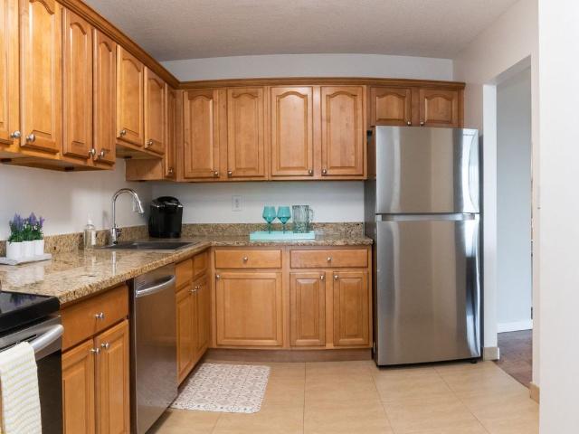 The Pierre Apartments 3 Bedroom Apartment for Rent at 185 Prospect Ave, Hackensack, NJ 07601