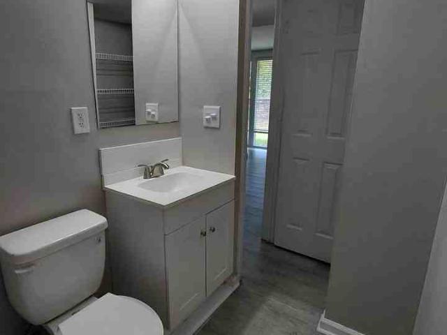 The Pines 2 Bedroom Apartment for Rent at 2020 Vineville Ave, Macon, GA 31204